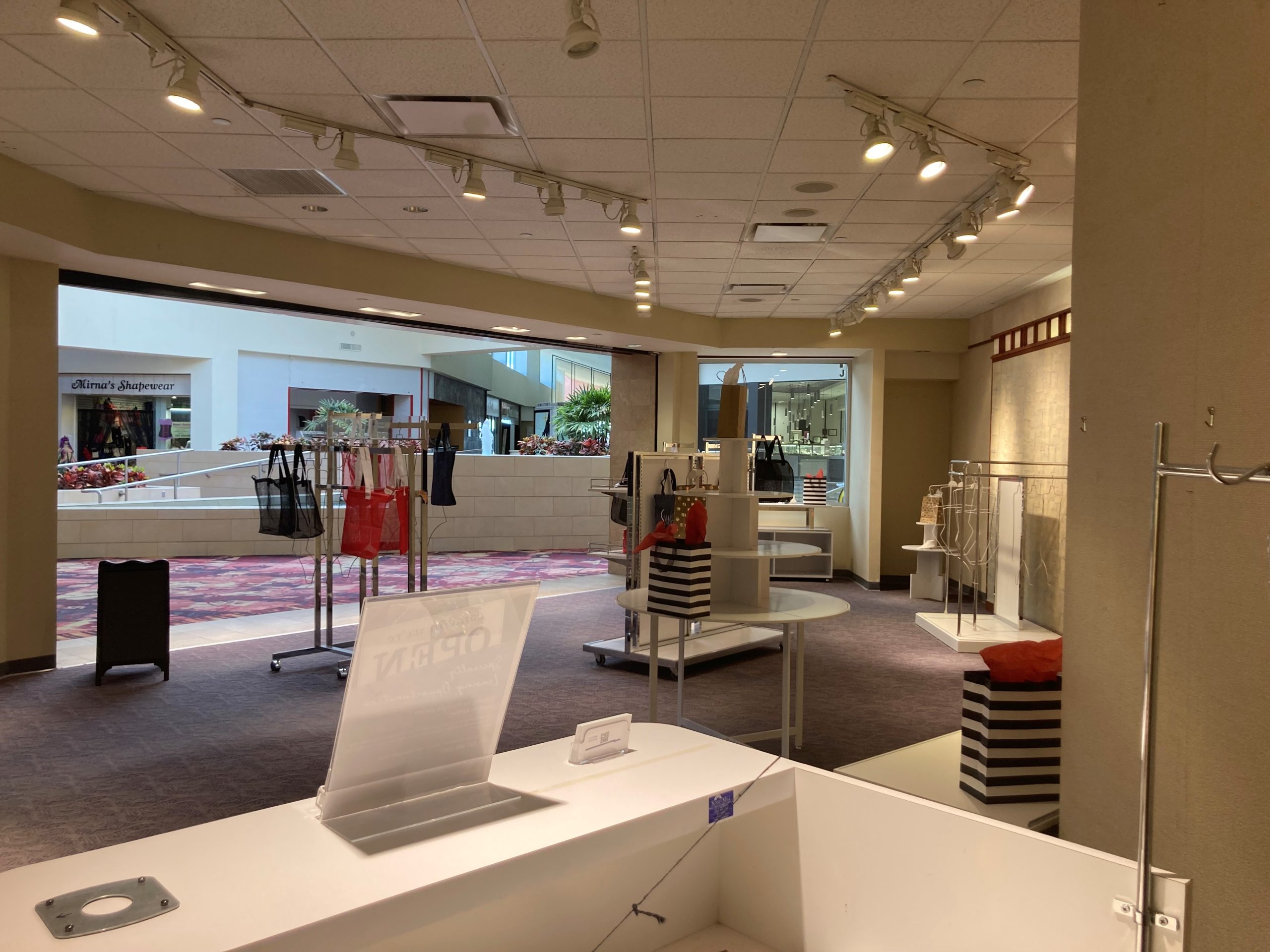 Pop-Up Shop | Sunset Mall